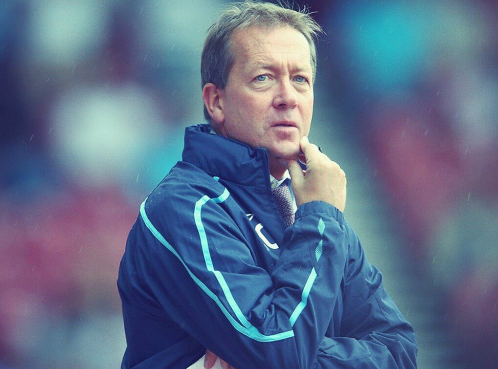 Book Sporting and TV celebrities | Talent Agency | MN2S